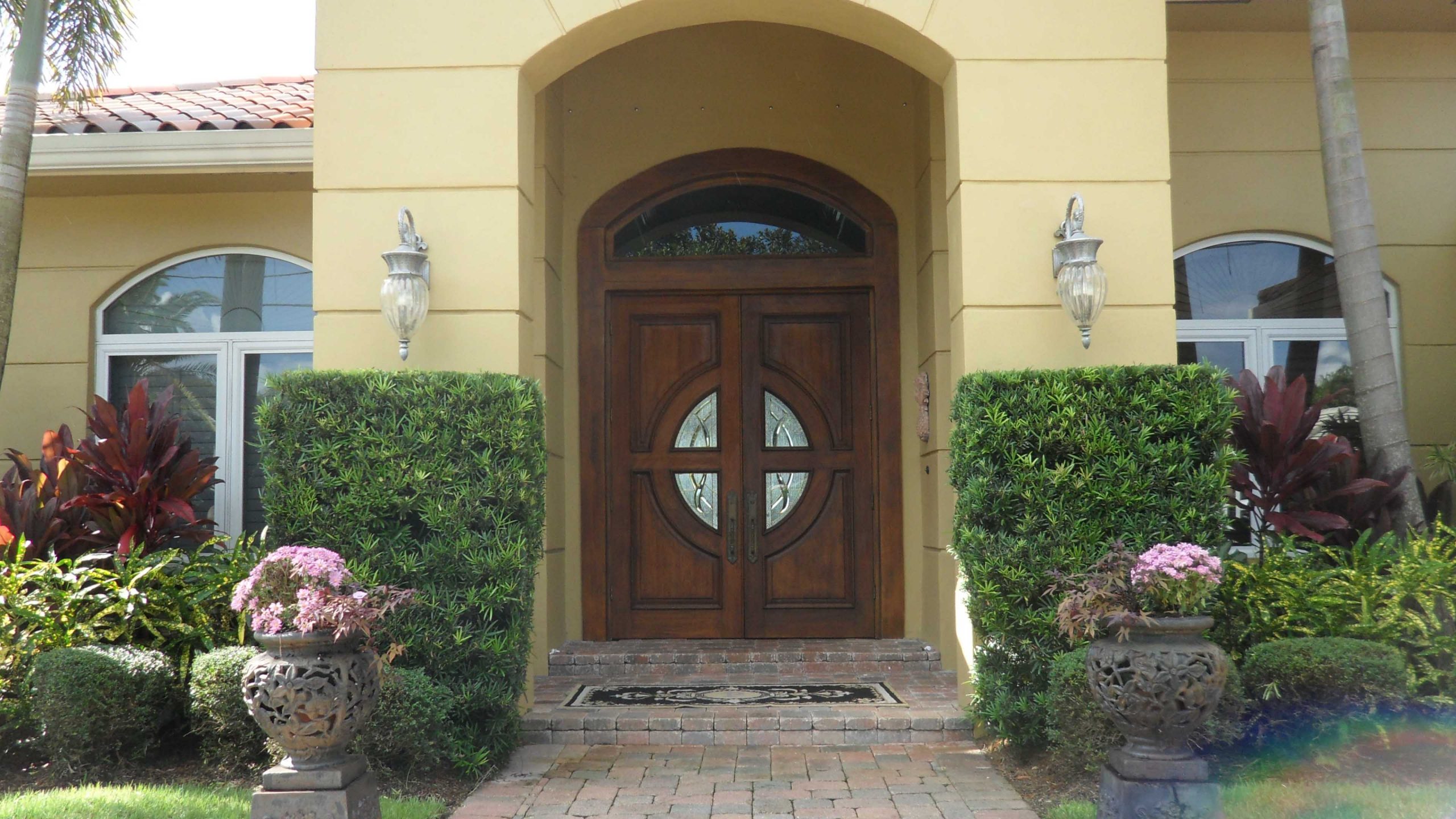 storm door - Armor Screen - Hurricane Protection for Home
